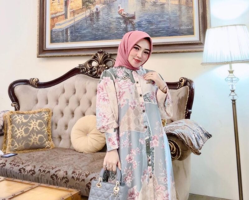 Cerita Crazy Rich Banda Aceh, Pernah Terlilit Utang dan Dikucilkan ... Cerita Crazy Rich Banda Aceh, Pernah Terlilit Utang dan Dikucilkan ...